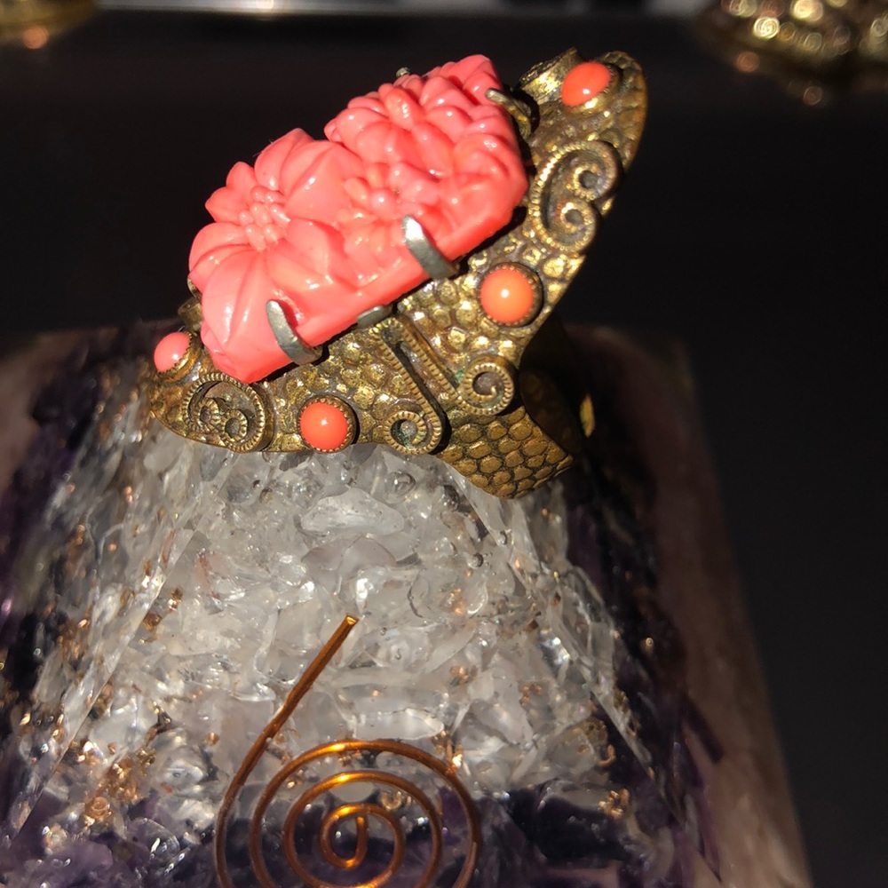 Antique Nemco 1930s Molded Glass Ring - Gem